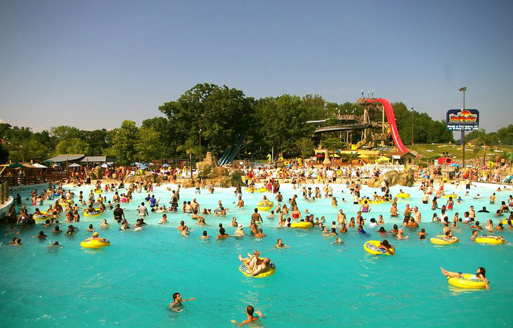 Kahuna Wave Pool - Family Friendly Cincinnati