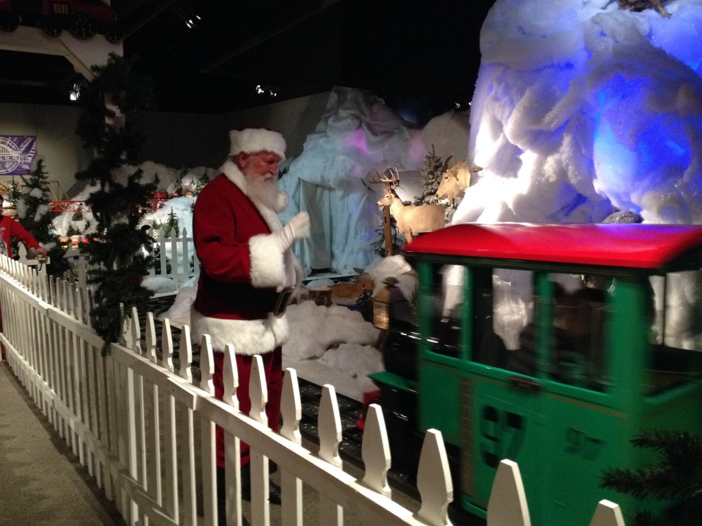 Duke Energy Holiday Trains at the Cincinnati Museum Center