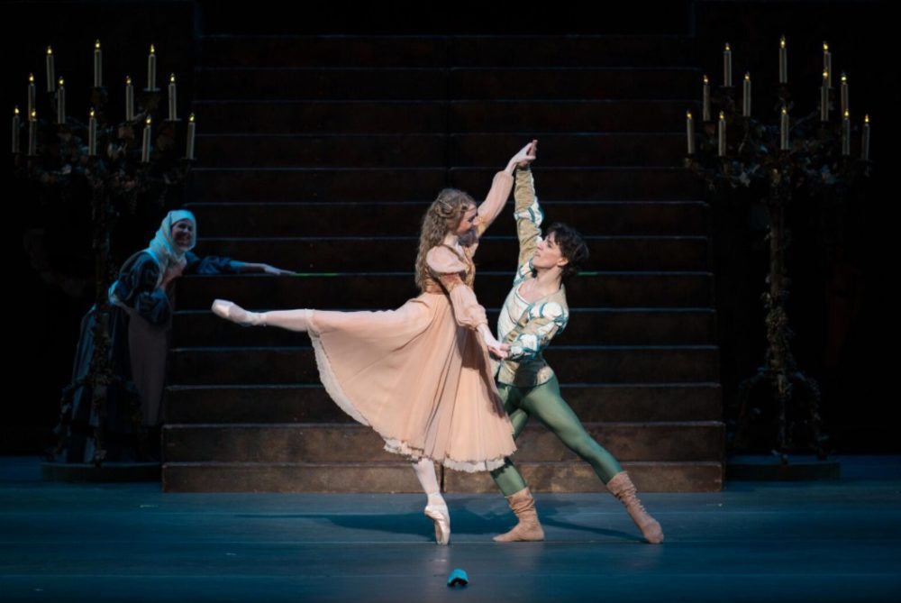 CINCINNATI BALLET BRINGS DANCE BACK TO MUSIC HALL - Family Friendly Cincinnati